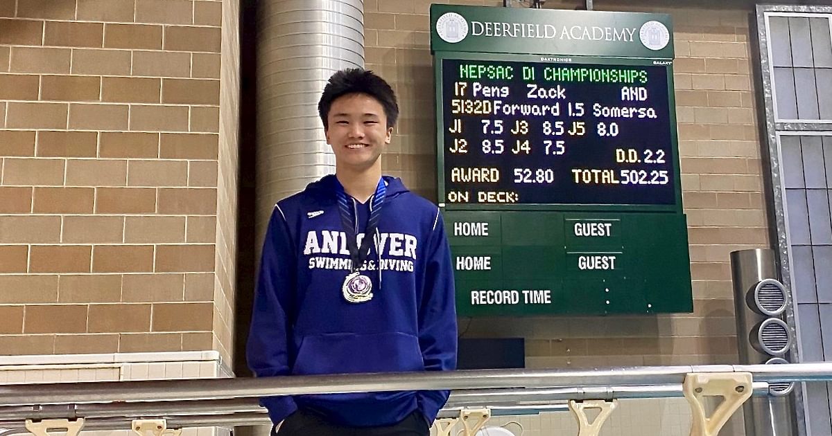 Andover Athletics | Zack Peng '21 Wins New England Diving Championship